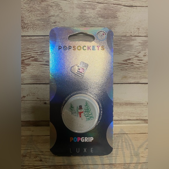 PopSocket | Cell Phones & Accessories | Snow Globe Popsocket | Poshmark